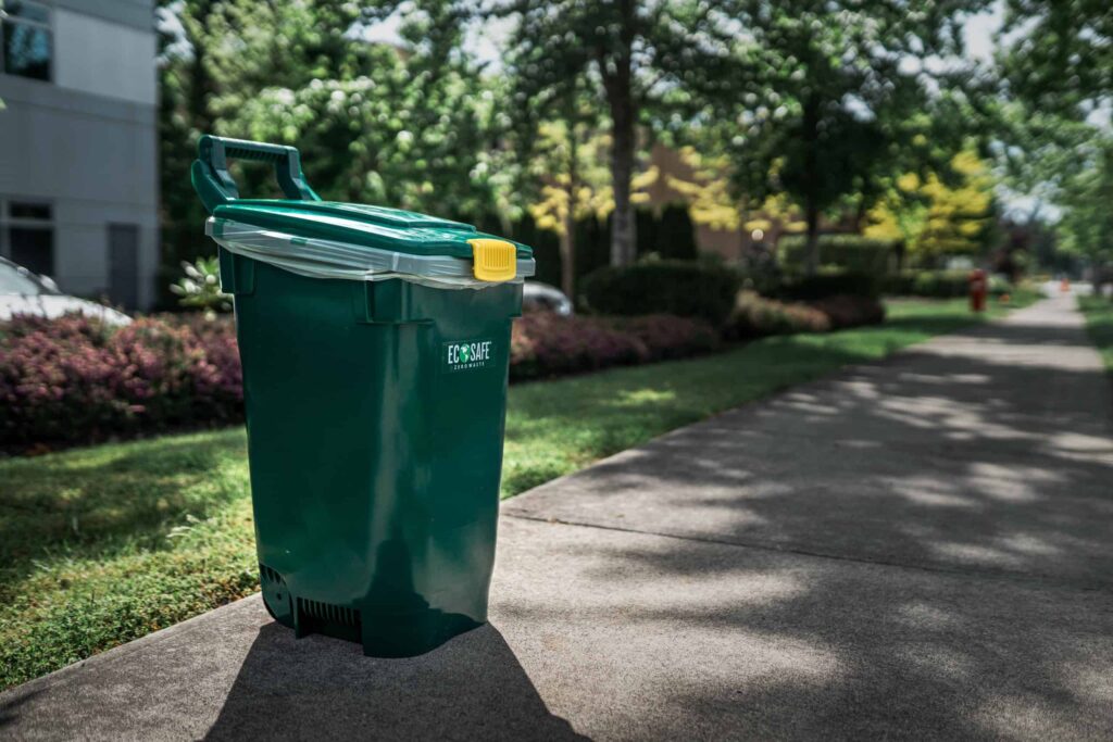 Curbside Compost Cart (with Wheels) - fits 13-20 Gallon Can Liners ...